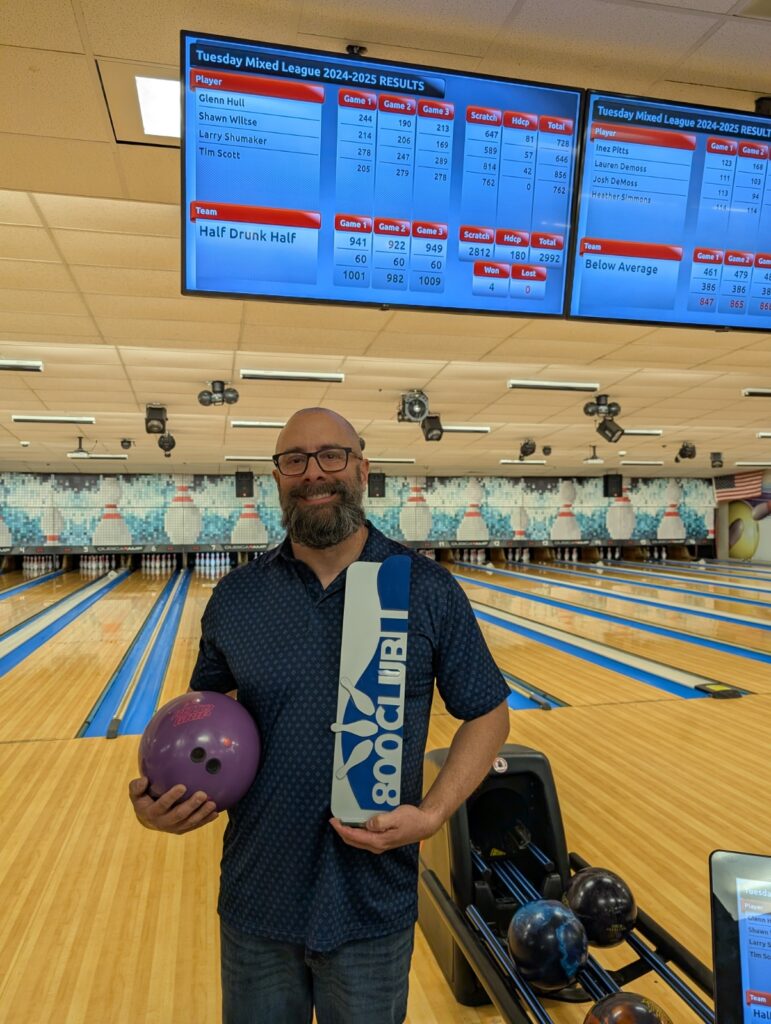 Larry Shumaker shoots his 1st 800 Series. – Greater Wichita Falls USBC